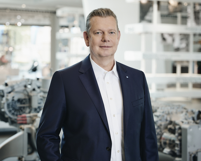 Unternehmen & MÄrkte - Drei Fragen an: Peter Laier, ZF-Vorstand für das ...